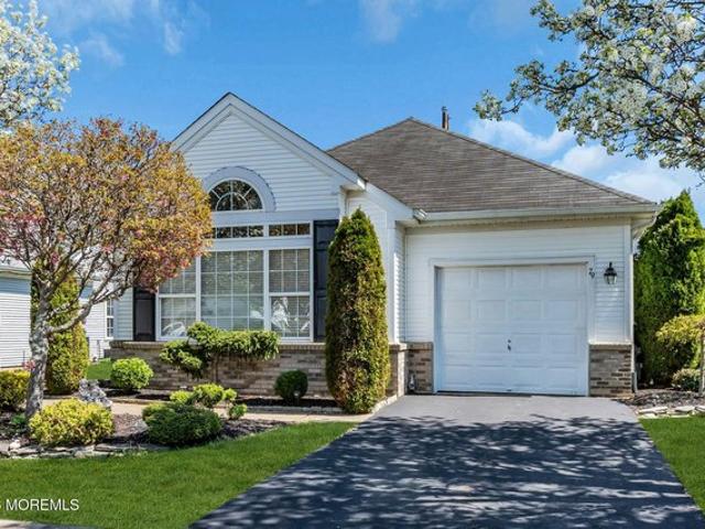 79 Halsted Dr, Manchester, NJ 08759