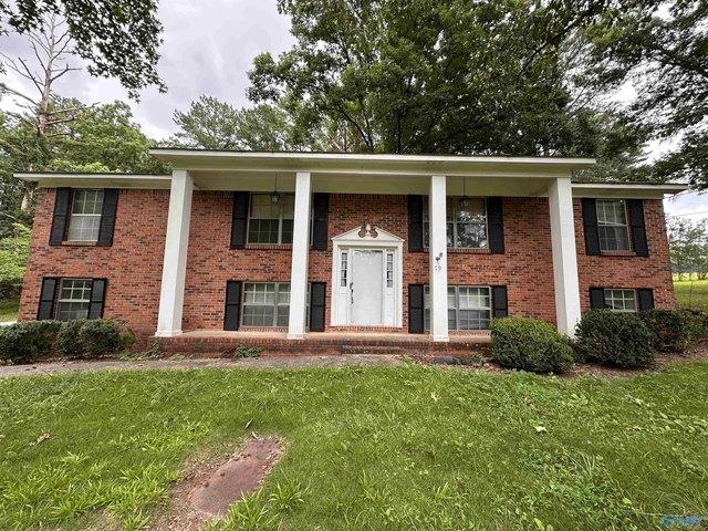 79 Lemmond Cir, Somerville, AL 35670
