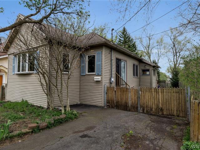 79 Lind Avenue