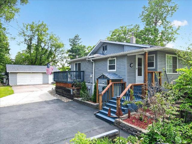 79 Long Lake Road