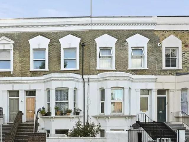 79 Loftus Road, London, W12 7EL, United Kingdom | 3 bed apartment for rent #128136133 | Rentberry