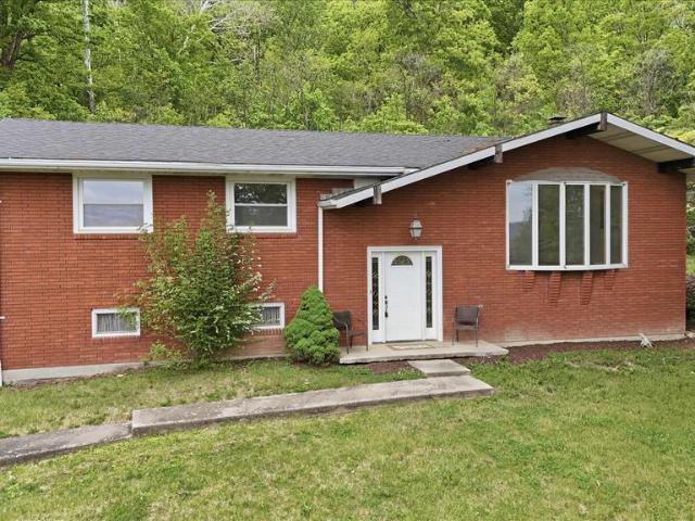 79 Moon Crest Street