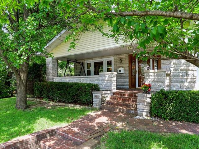 79 N 15th Ave, Beech Grove, IN 46107