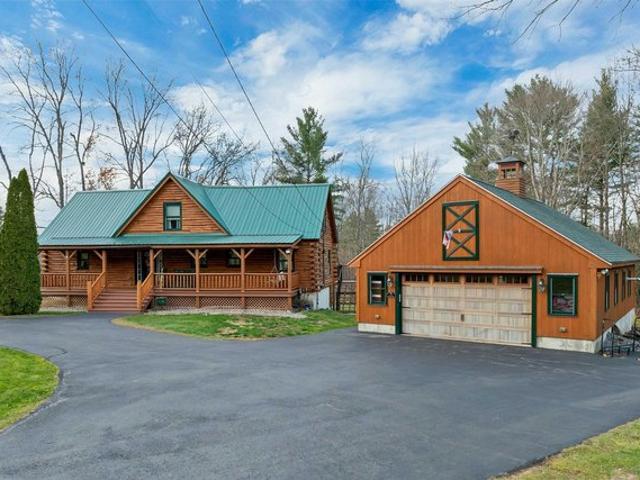 79 North Rd, Kingston, NH 03848
