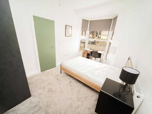 79 Norfolk Street, Swansea SA1, Room to rent, £600 pcm | PrimeLocation