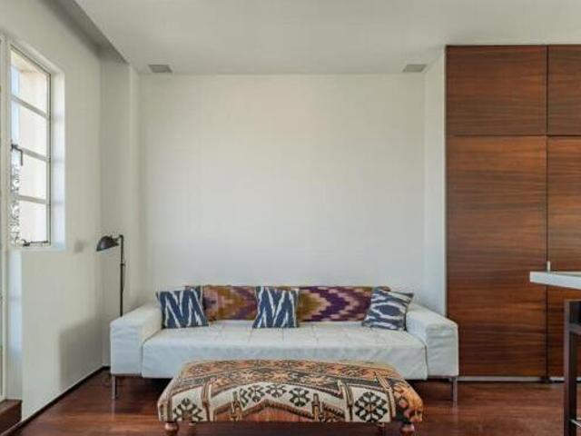 79 Palace Gardens Terrace, Broadwalk Court, Kensington, 1 Bedroom Apartment