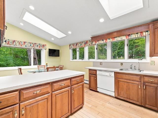 79 Pond Cir
