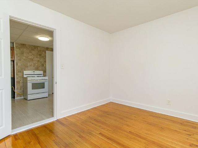79 School St Unit 1st FL FR, Webster, US, MA