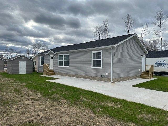 79 Sheba Ct, Boyne City, MI 49712