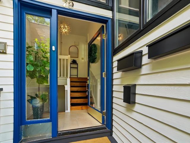 79 Sherman Pl
