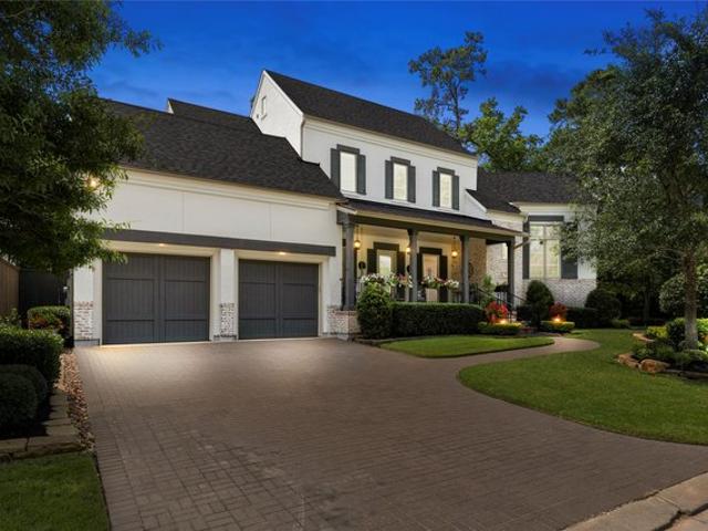 79 Simon Lake Ln, The Woodlands, TX 77381