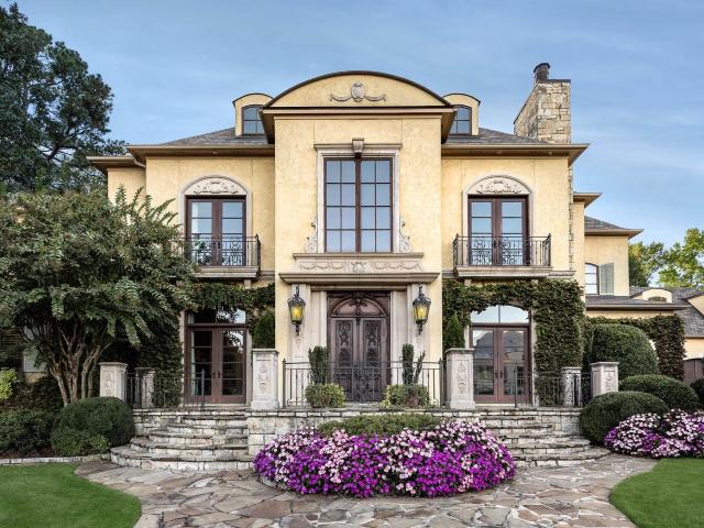 79 Sologne Circle