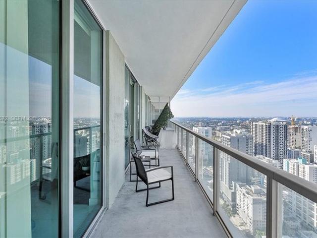 79 SW 12th St Unit 3809S, Miami, FL 33130