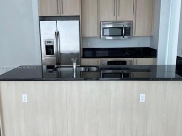 79 SW 12th St #2507 S Miami, FL 33130