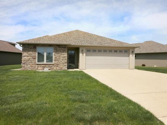 79 Stoneybrook Cir SW, Spencer, IA 51301