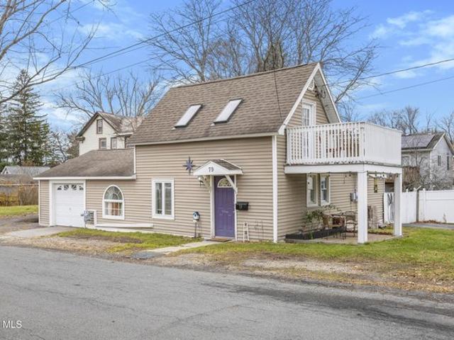 79 Starr Ave, Schenectady, NY 12304