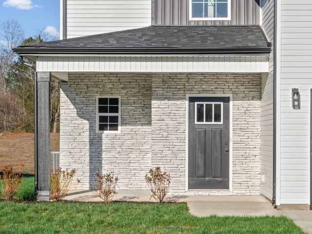 79 Sycamore Hill