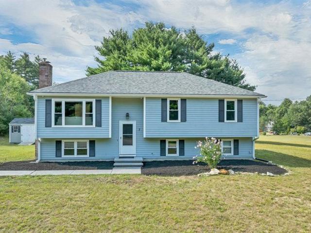 7 Manter Mill Rd, Londonderry, NH 03053