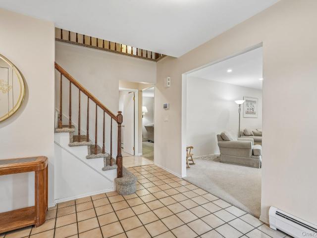 7 Maplewood Lane
