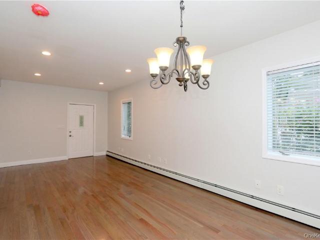 7 Meadow Street