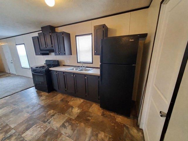 7 Meadowlark Dr Unit 379, Orion, MI 48359