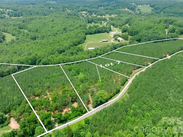7 Morrison Rd, Morganton, NC 28655