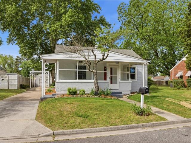 7 N Colin DR