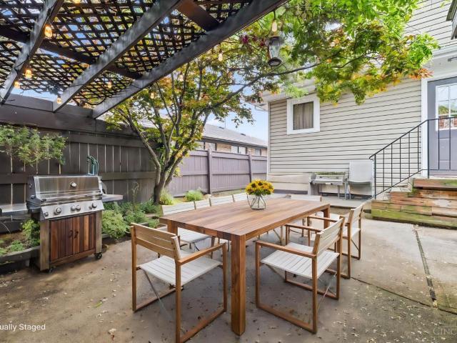 7 N Sutphin Street