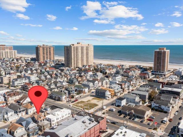 7 N Weymouth Ave
