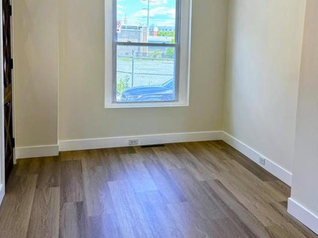 7 N Wisner Street