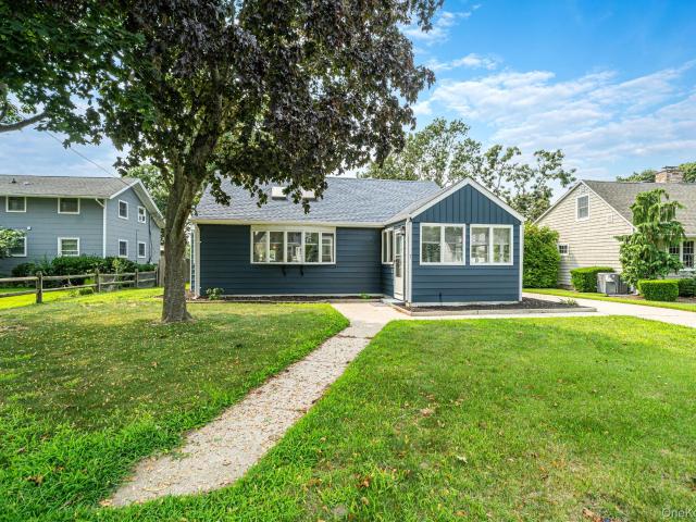 7 Oak Drive