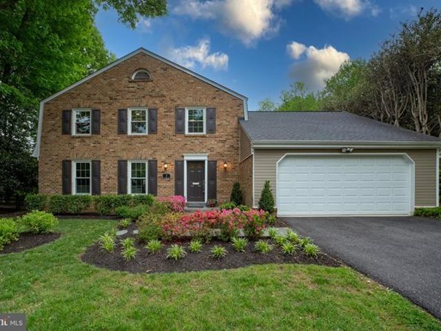 7 Old Creek Ct, Potomac, MD 20854