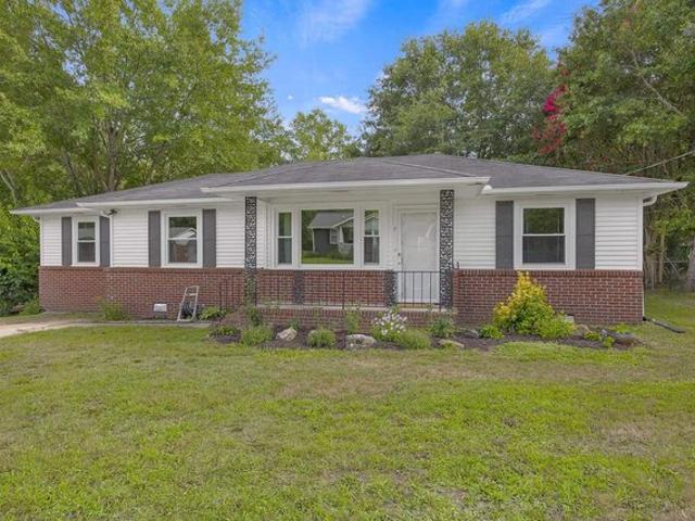 7 Olive St, Taylors, SC 29687
