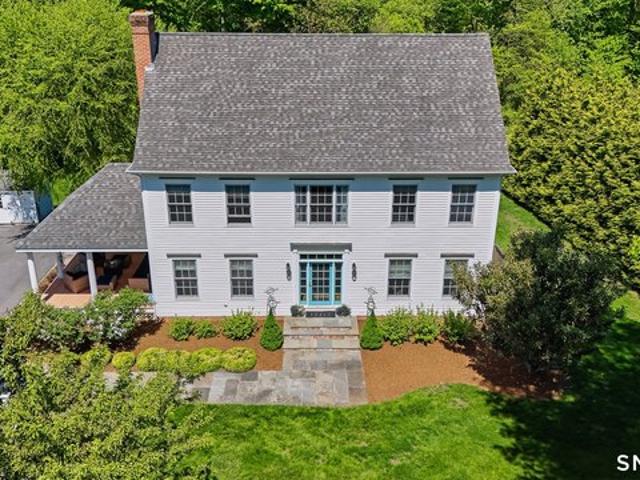 7 Orchard Heights Rd, Essex, CT 06426