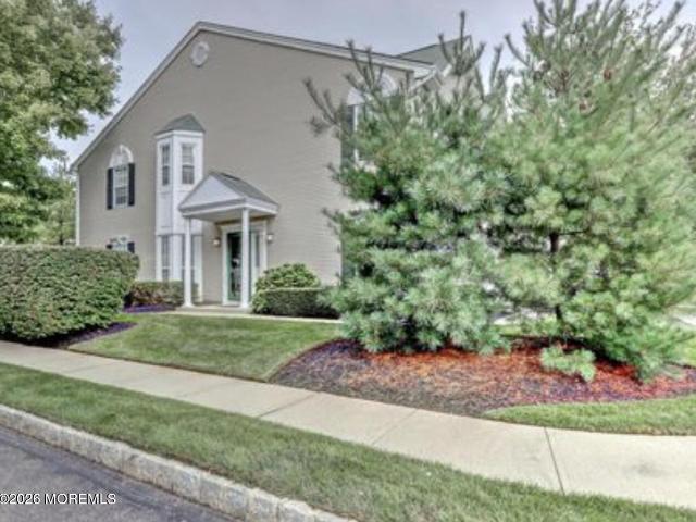 7 Augusta Drive