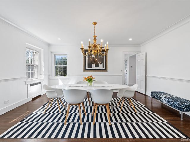 7 axtell drive