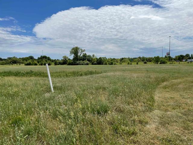 7 A Parkway, Elkhart, IN 46516 | MLS #202223 | Compass