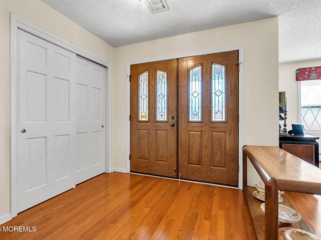 7 Abbey Lane