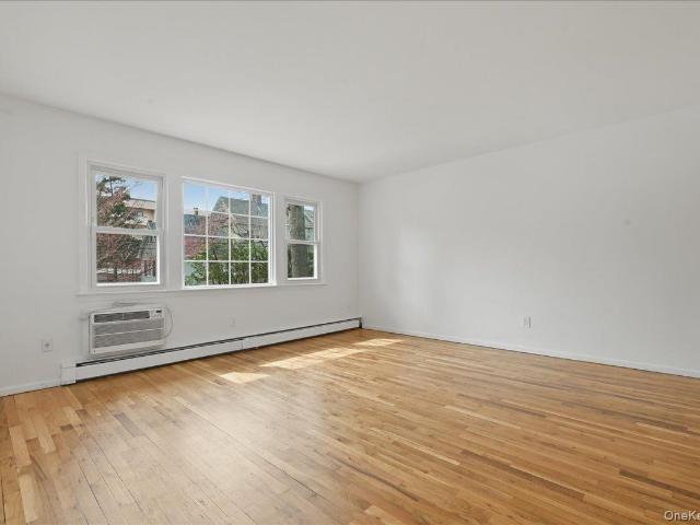 7 Anchorage Road