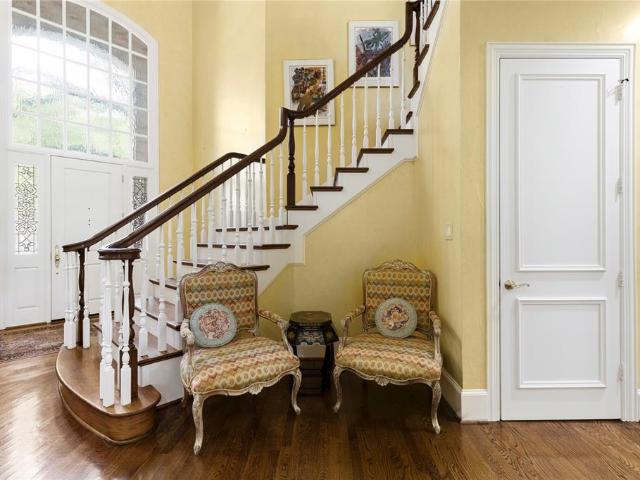 7 Ashmere Court