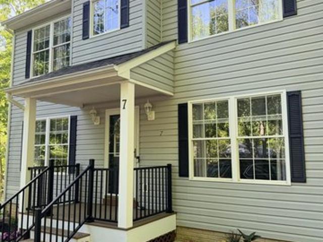 7 Ashcake Ter, Palmyra, VA 22963