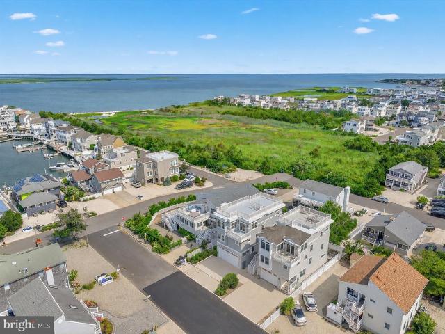7 B Cohasset