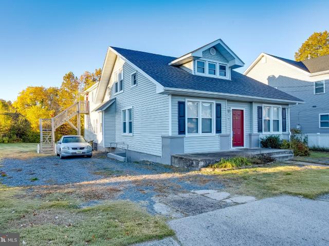 7 B Dresser Ave, Unit 1, Burlington, NJ 08016 | MLS #NJBL2104