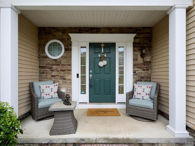 7 Bainbridge Pl Unit 404, Newburgh, NY 12550