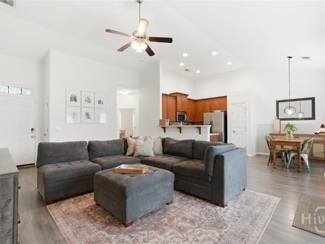 7 Bay Willow Court