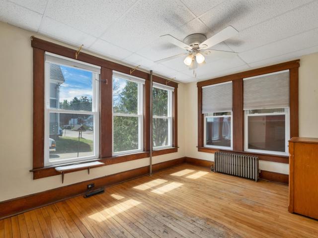 7 Bayley Avenue