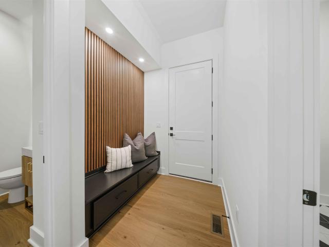 7 Beck Avenue