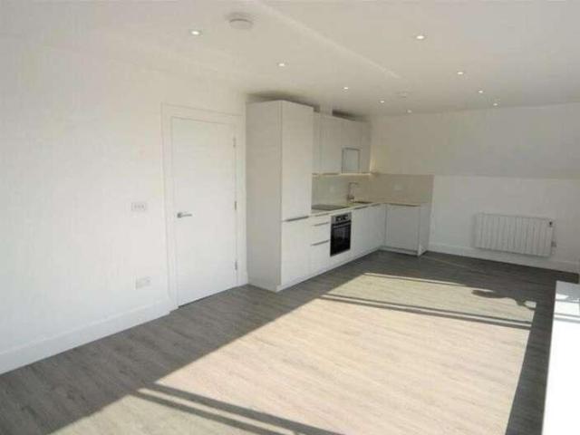 7 bed flat for sale
