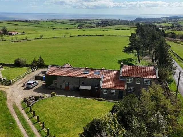 7 bed house for sale