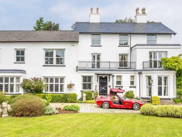 7 bed house for sale